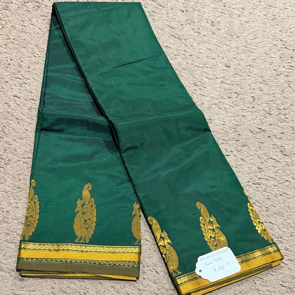 Sarees | Green And Gold Zari With Peacock Pattern On Border Arabic Silk ...